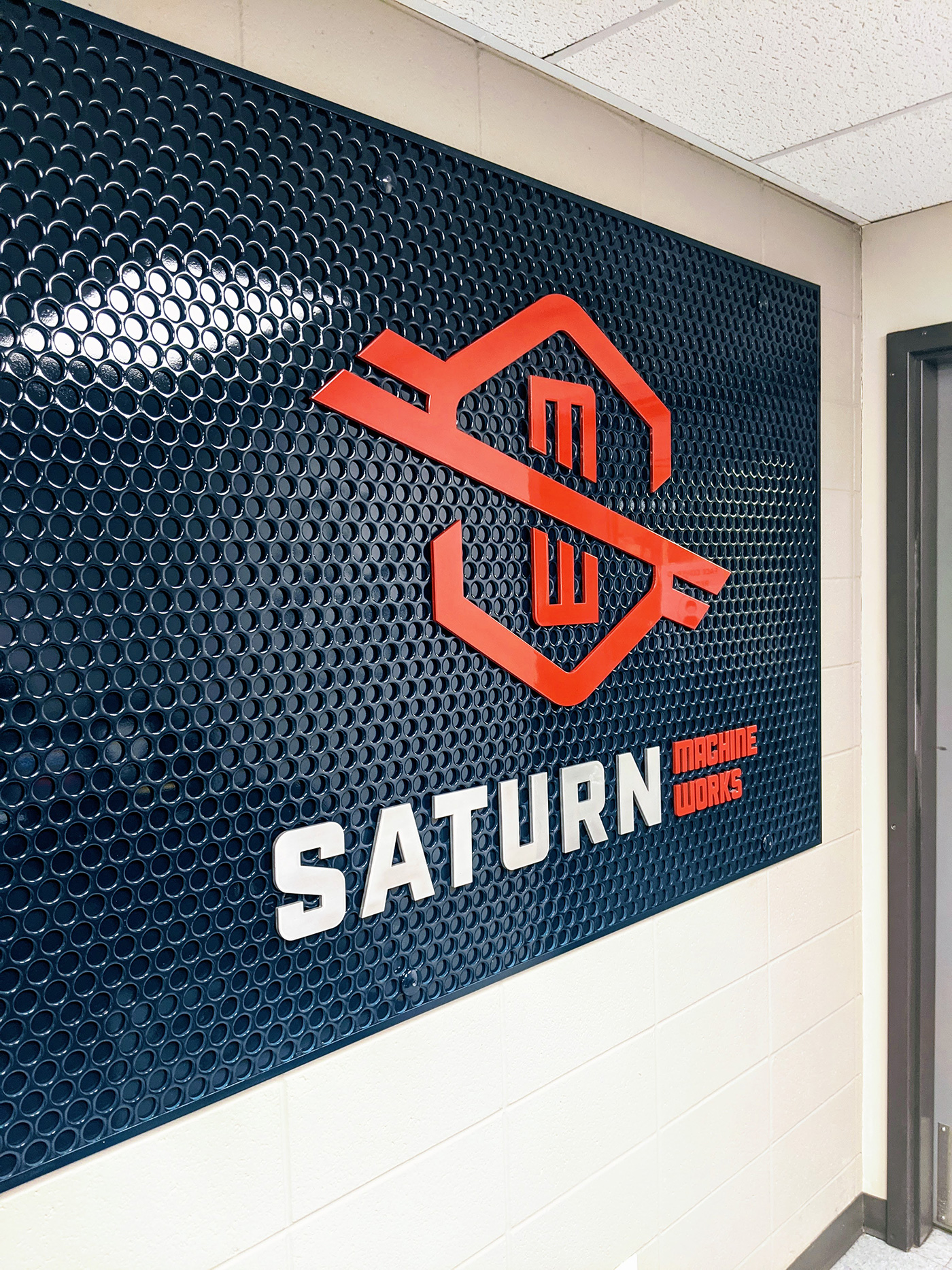 Darren Tonn | Saturn Machine Works: Logo & Identity System